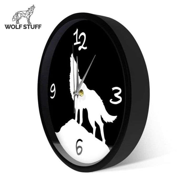 Wolf clock | Wolf Stuff